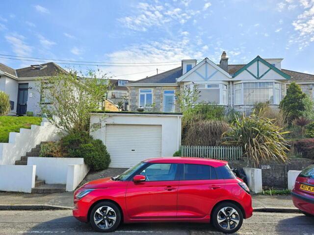 4 Bedroom House Saltash Cornwall LS99436702
