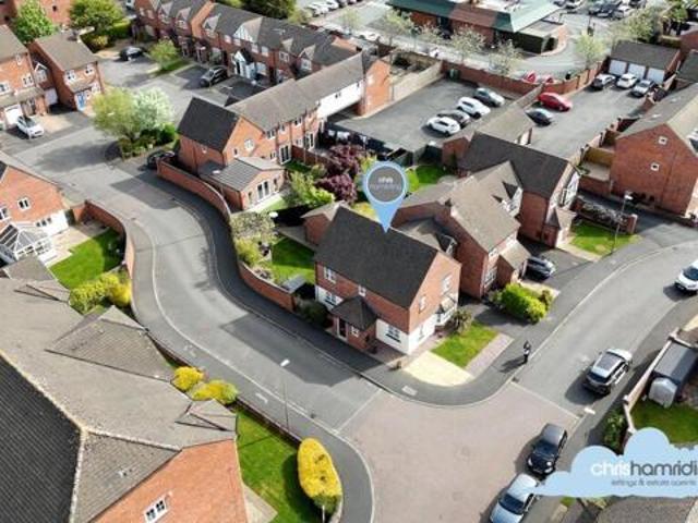 4 Bedroom House Sandbach Cheshire East LS99571682