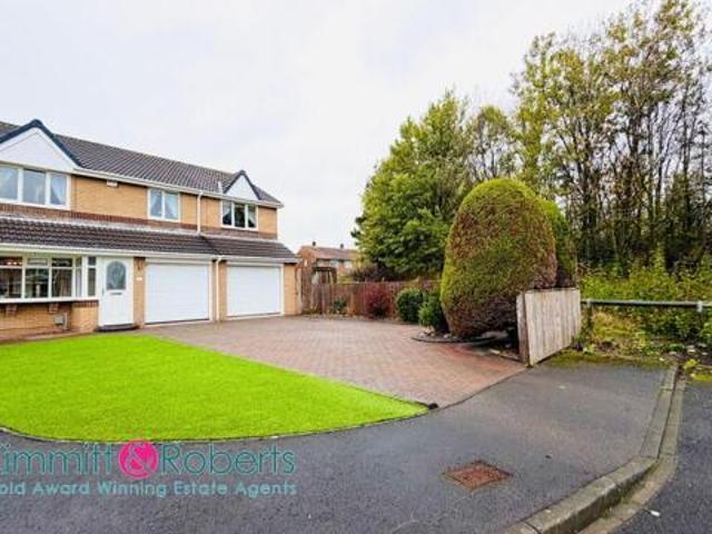 4 Bedroom House Seaham County Durham 98648808
