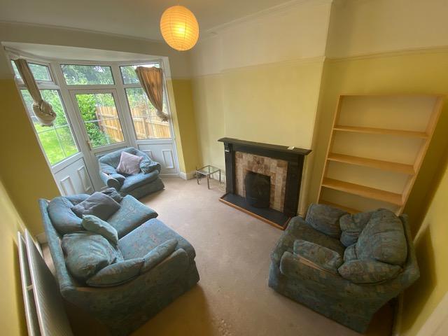 4 Bedroom House Selly Oak West Midlands 103879355