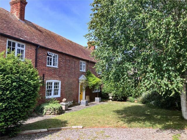 4 Bedroom House Selsey Selsey 100057790