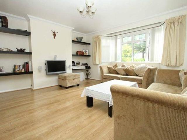 4 bedroom house semi detached