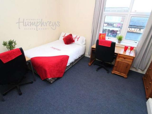 4 Bedroom House Share