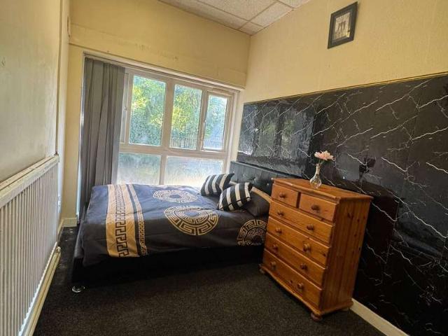 4 Bedroom House Share