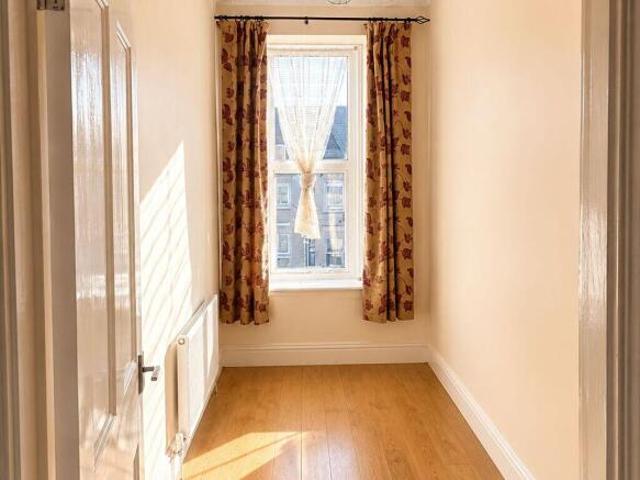 4 bedroom house share for rent in 20 Derry Avenue, PL4
