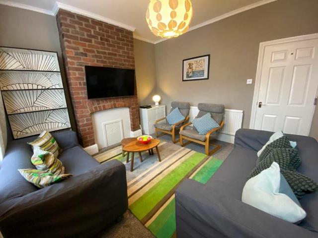 4 bedroom house share for rent in 30 Eastwood Road, Ecclesall, S11