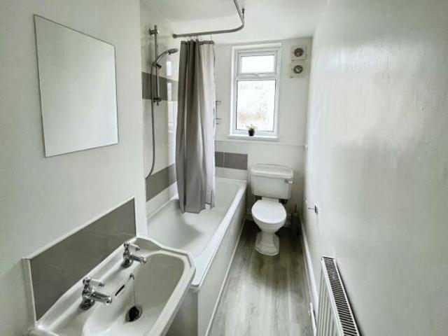 4 bedroom house share for rent in 30 Harefield Road, Ecclesall, S11