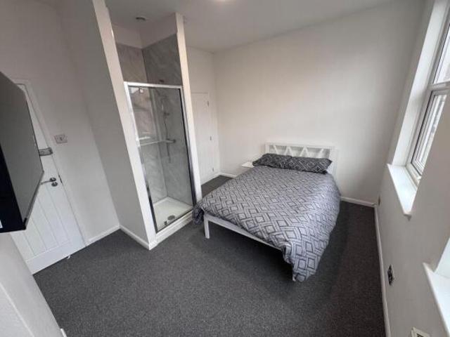 4 bedroom house share for rent in 65 67 Lower Ford Street, Coventry, CV1