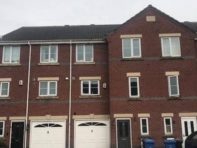 4 bedroom house share for rent in City Walk Slack Lane DE22