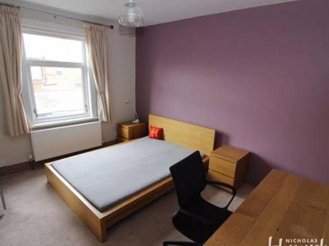 4 bedroom house share for rent in Cross Street LN5 4 Bed Houseshare LN5