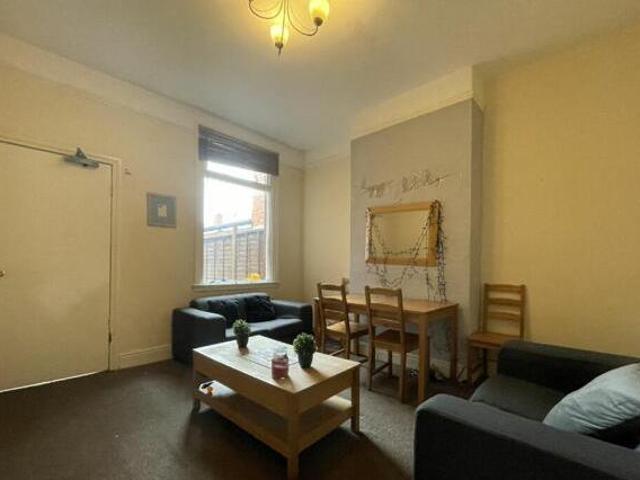 4 Bedroom House Share For Rent In Birmingham, West Midlands