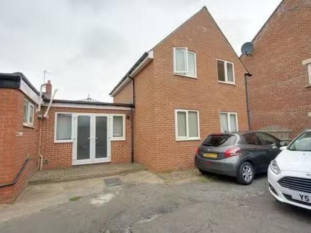 4 bedroom house share for rent in Gilesgate, DH1