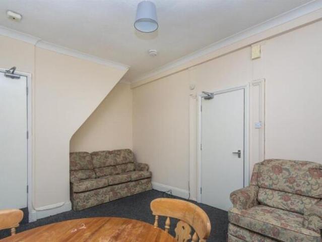 4 bedroom house share for rent in Hollingdean Road, Brighton, BN2