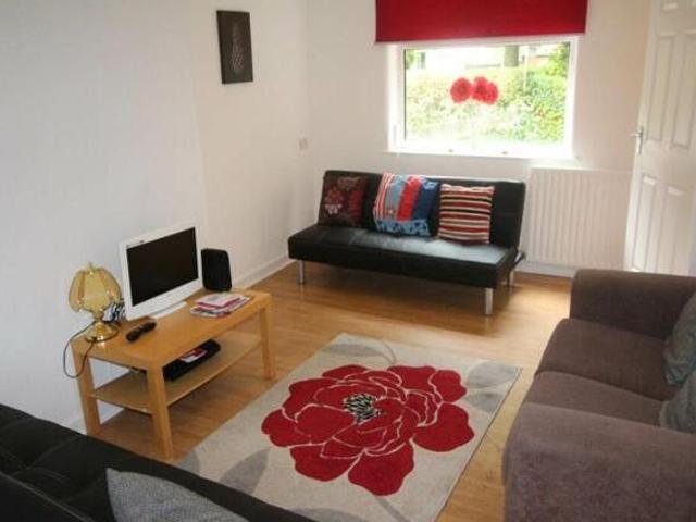 4 Bedroom House Share For Rent In Horsforth
