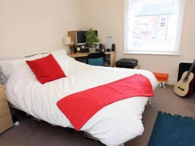 4 bedroom house share for rent in Henry Street Lincoln LN5