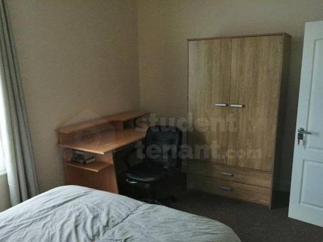 4 bedroom house share for rent in Princes Road TS1