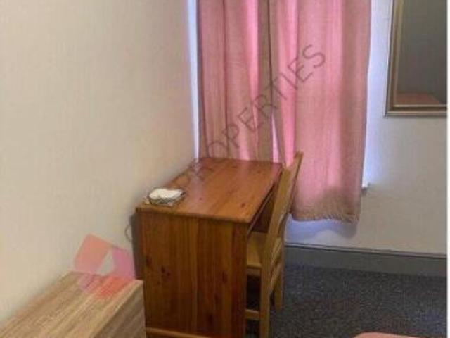 4 bedroom house share for rent in Riverside, CB5