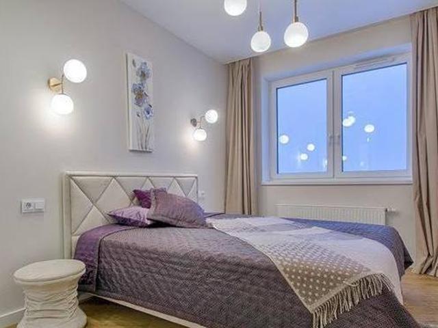4 bedroom house share for rent in Tay Close Farnborough GU14