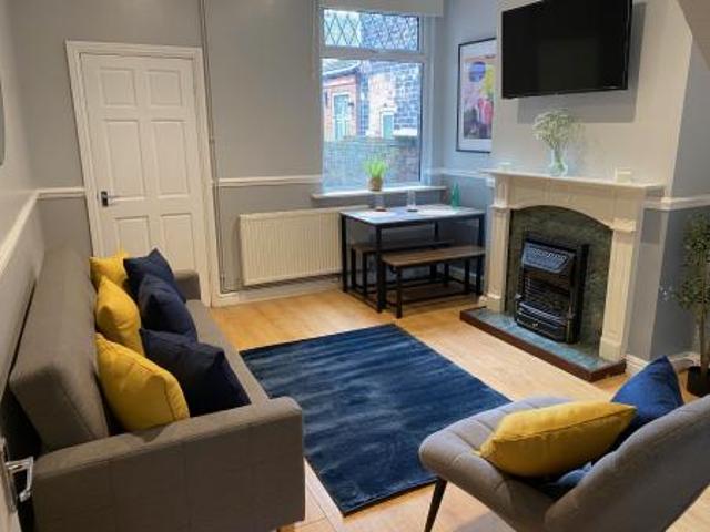 4 bedroom House share To Let