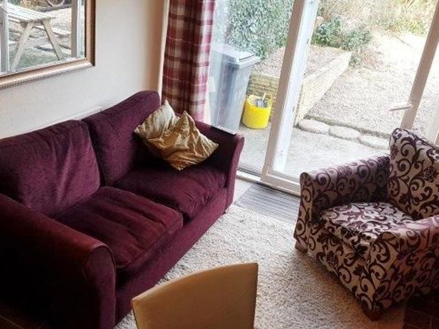 4 bedroom house share to rent
