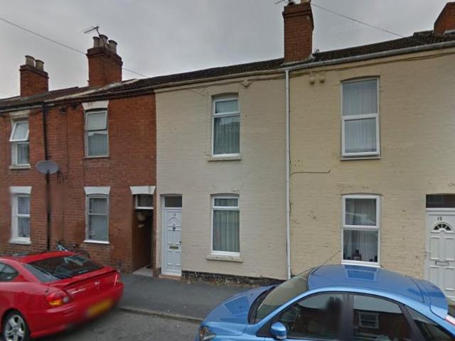 4 bedroom house share to rent