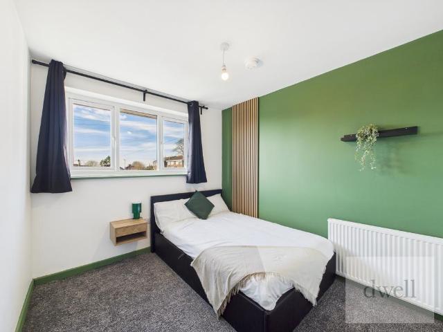 1 bedroom house share to rent