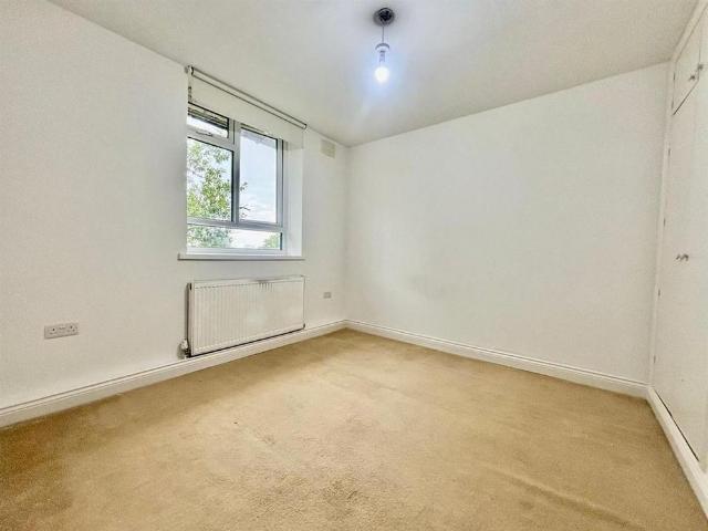 4 bedroom house share to rent