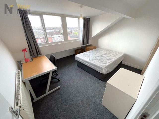 4 bedroom house share to rent