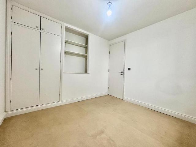 4 bedroom house share to rent