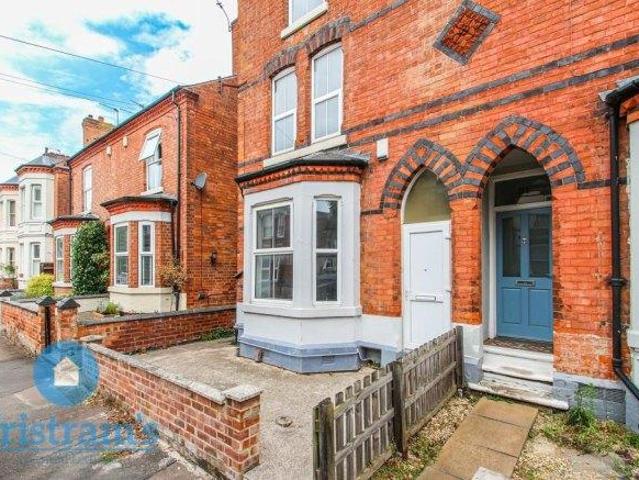 4 bedroom house share to rent
