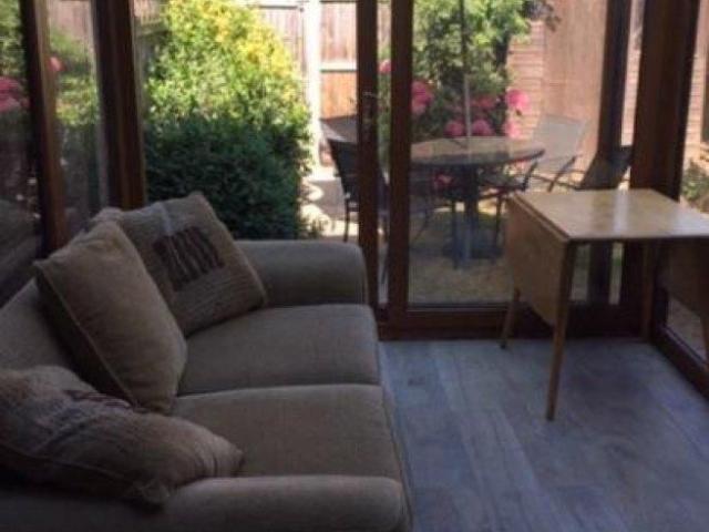 4 bedroom house share to rent
