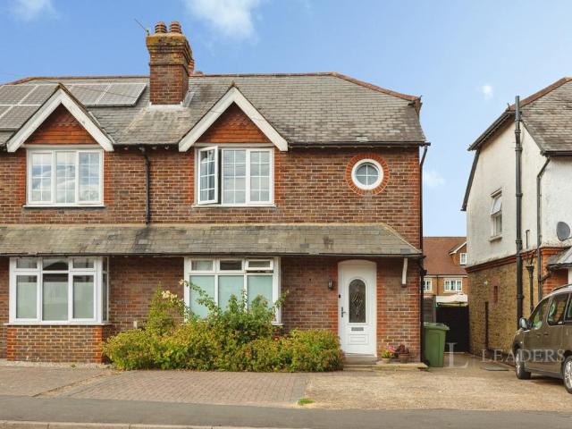 4 bedroom house share to rent