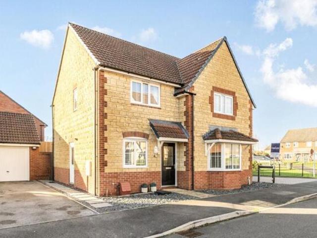 4 Bedroom House Shepton Mallet Somerset 101677026