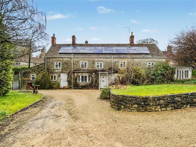 4 Bedroom House Shepton Mallet Somerset 99926166