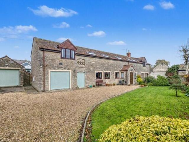 4 Bedroom House Shepton Mallet Somerset 99380678