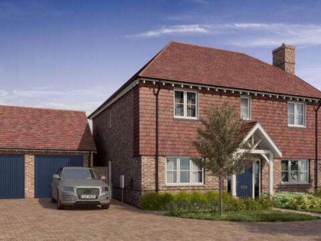 4 Bedroom House Sittingbourne Kent LS98504137