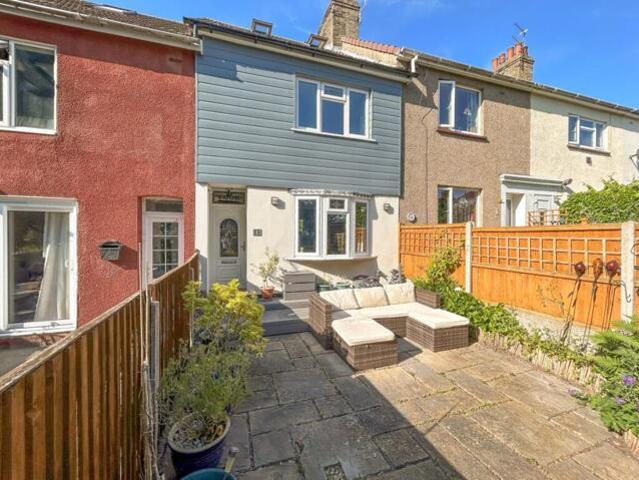 4 Bedroom House Sittingbourne Kent 88753011