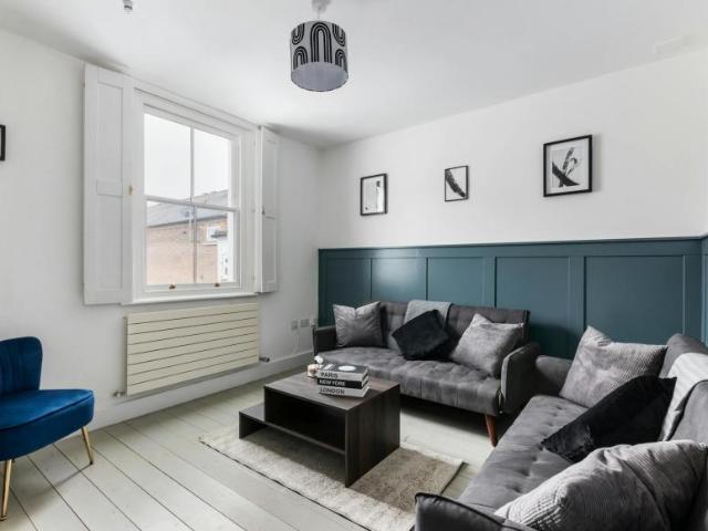 4 Bedroom House St Albans St Albans 89339583