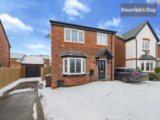 4 Bedroom House Stafford Staffordshire LS98801054