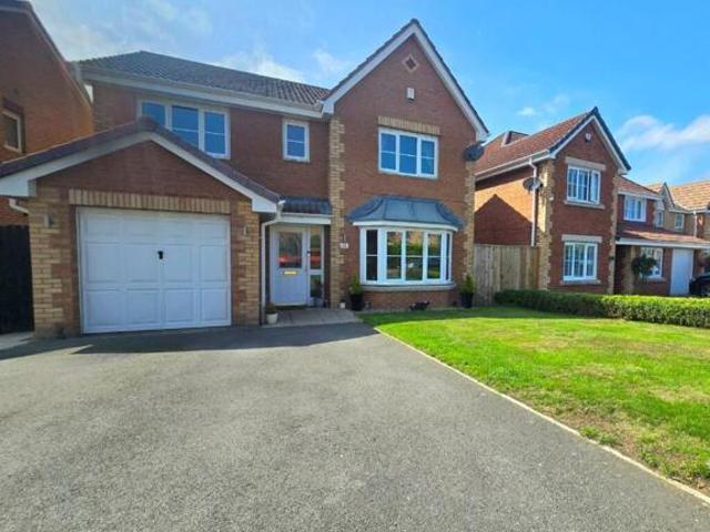 4 Bedroom House Stockton On Tees Durham 98687386