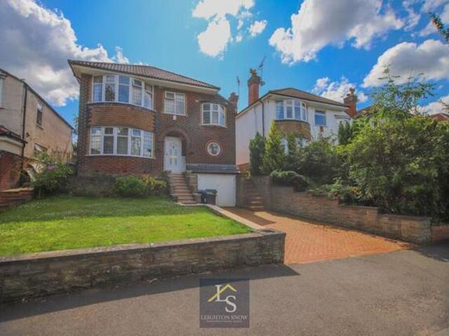 4 Bedroom House Stockport Stockport 98233457