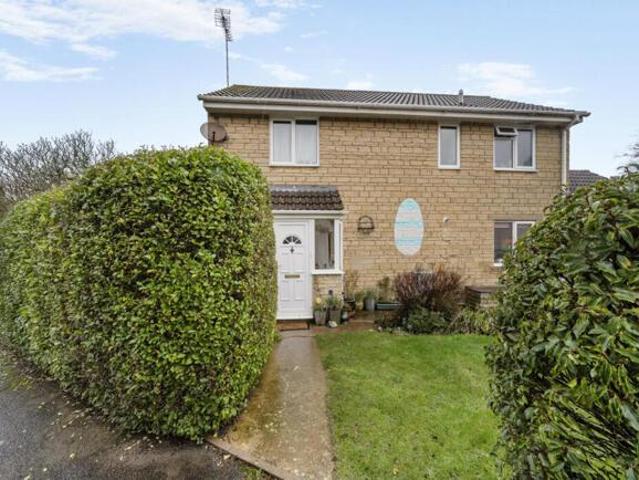 4 Bedroom House Stonehouse Gloucestershire 100398455