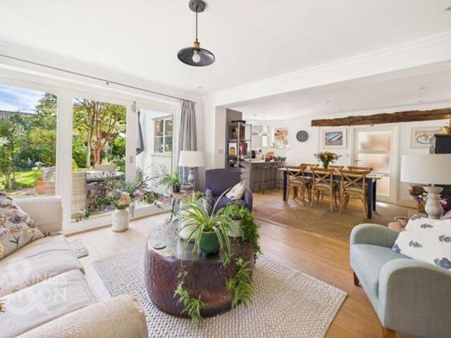 4 Bedroom House Stradbroke Stradbroke LS100456671