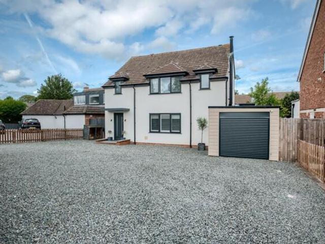 4 Bedroom House Stratford Upon Avon Warwickshire 98278480