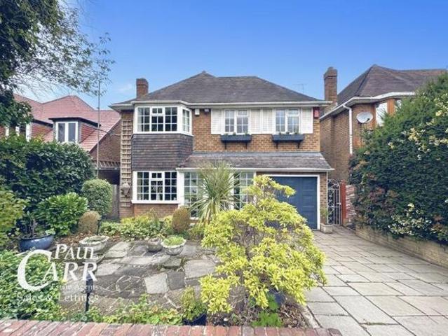 4 Bedroom House Sutton Coldfield Birmingham LS100917686