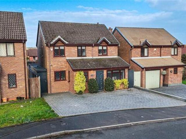 4 Bedroom House Sutton Coldfield Birmingham LS100987829
