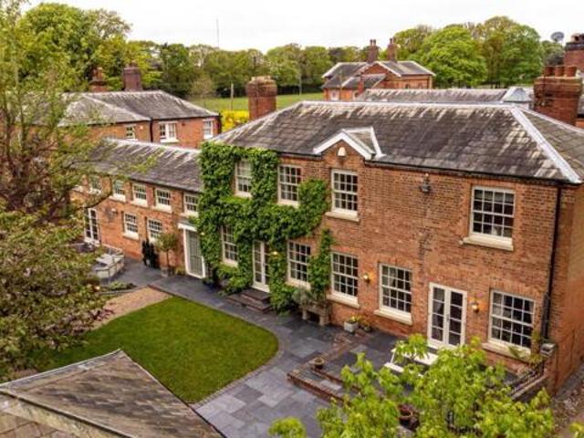 4 Bedroom House Sutton Coldfield Birmingham 100023758