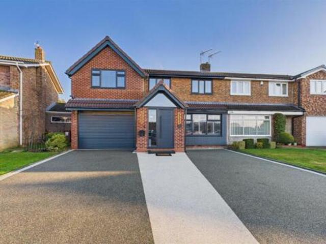 4 Bedroom House Sunderland Tyne Y Wear 98477694