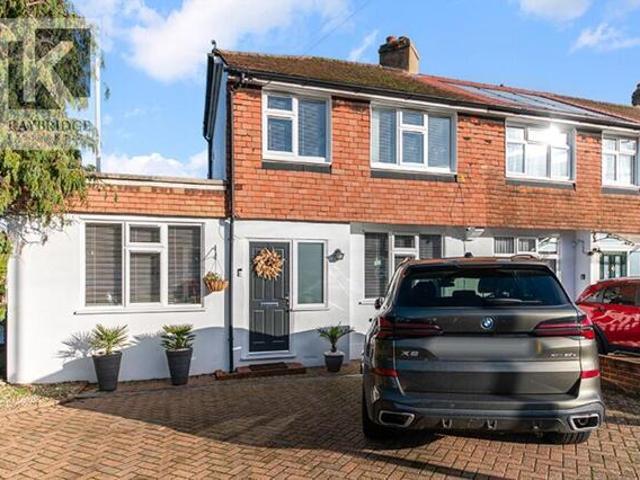 4 Bedroom House Surbiton Greater London 98834491