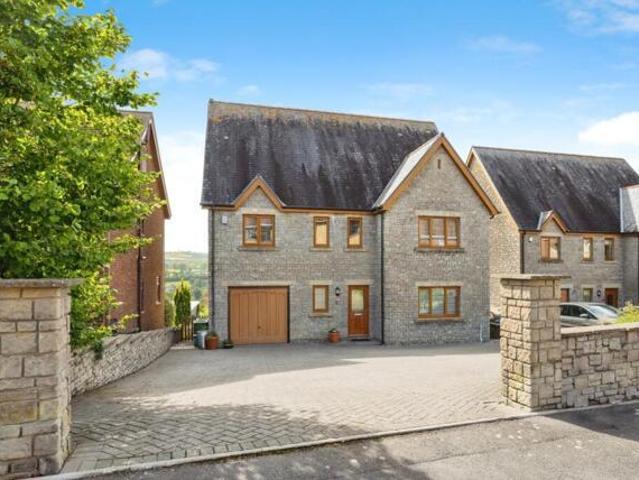 4 Bedroom House Swansea Swansea 101025911
